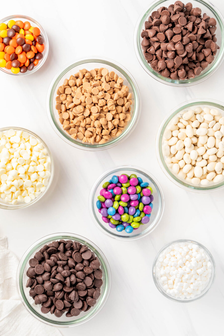 How To: Build the Ultimate Trail Mix (+ 8 Recipes to Try!) - Peanut ...